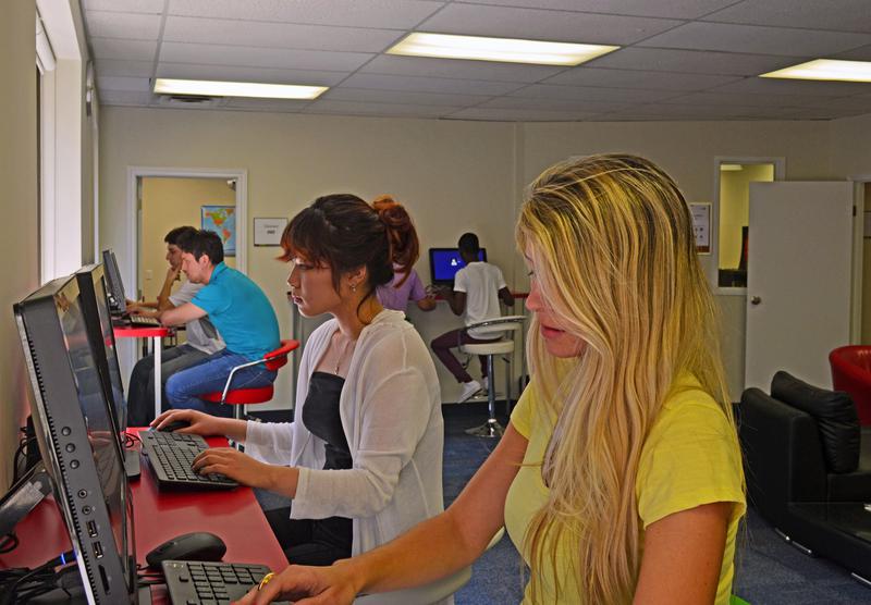 TLG (The Language Gallery) - Toronto